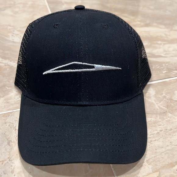 Tesla | Accessories | Authentic Tesla Cybertruck Hat Trucker Hat Black ...